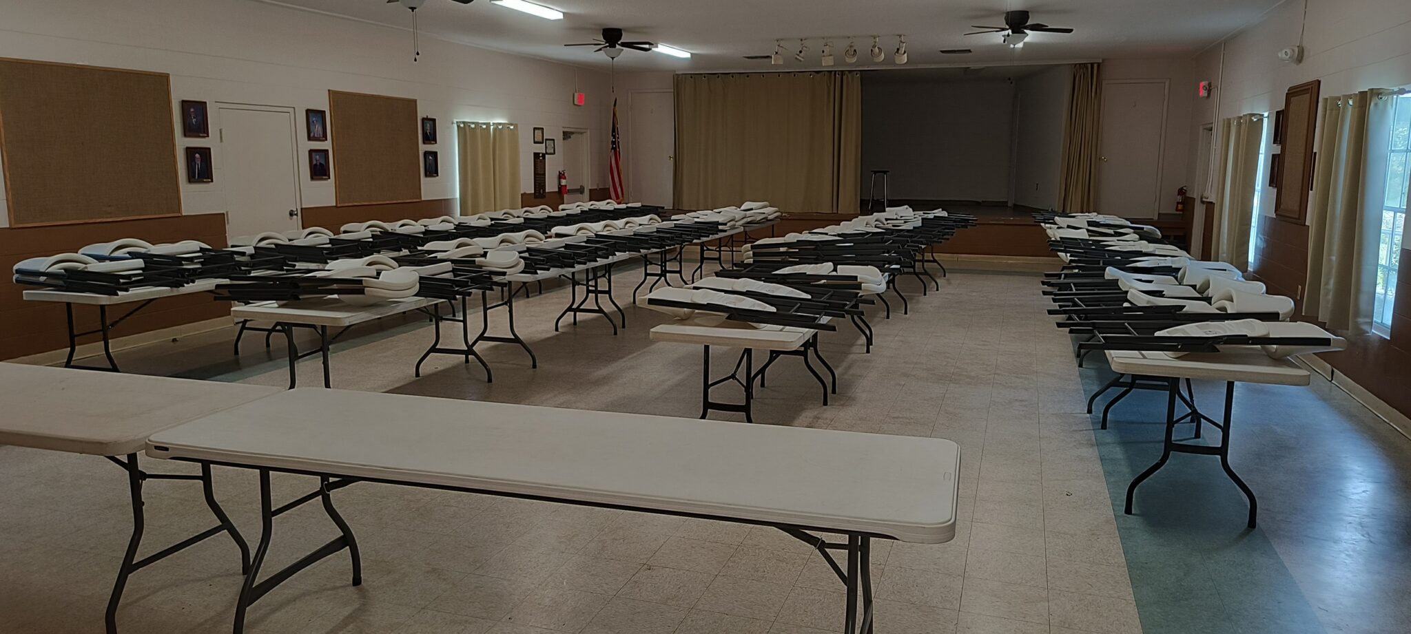 CIVIC CENTER INTERIOR | Christmas Civic Association